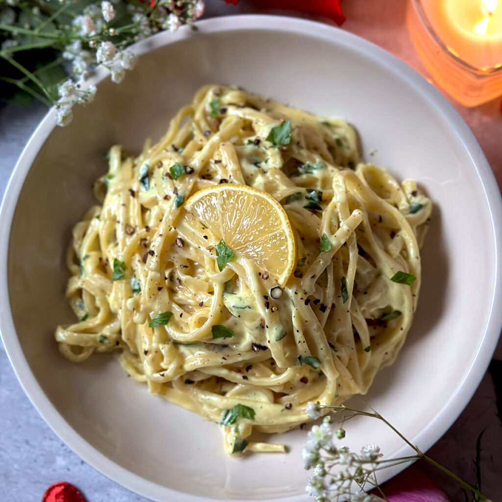 Easy Creamy Lemon Garlic Pasta Recipe - Maja's Recipes