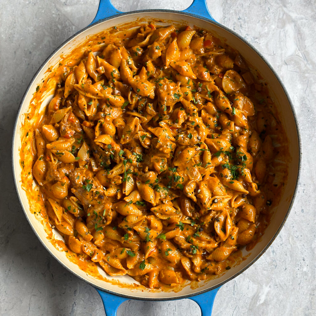 Easy Marry Me Pasta with Chicken Recipe - Maja's Recipes