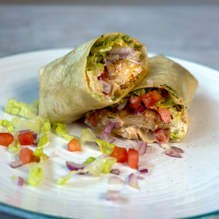 Spicy and Easy Chicken Wrap Recipe (High Protein) - Maja's Recipes
