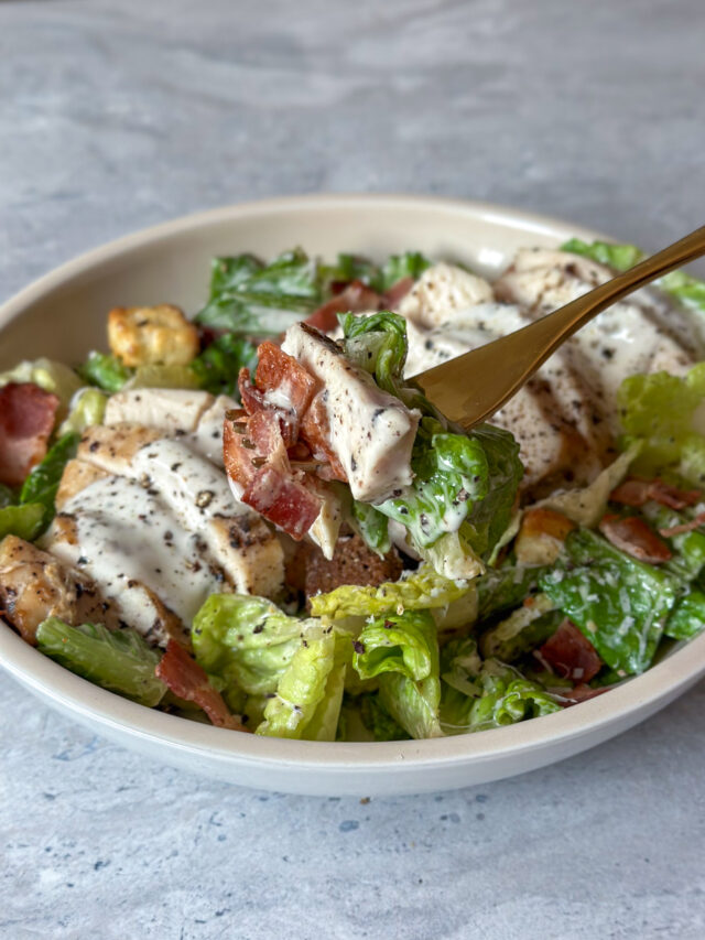 Ultimate Chicken Caesar Salad – Effortless & Delicious! - Maja's Recipes