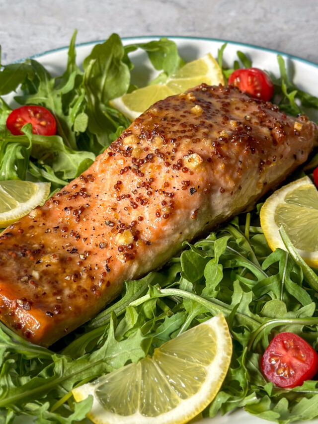 Sweet & Tangy Maple Mustard Salmon – A Must-Try! - Maja's Recipes