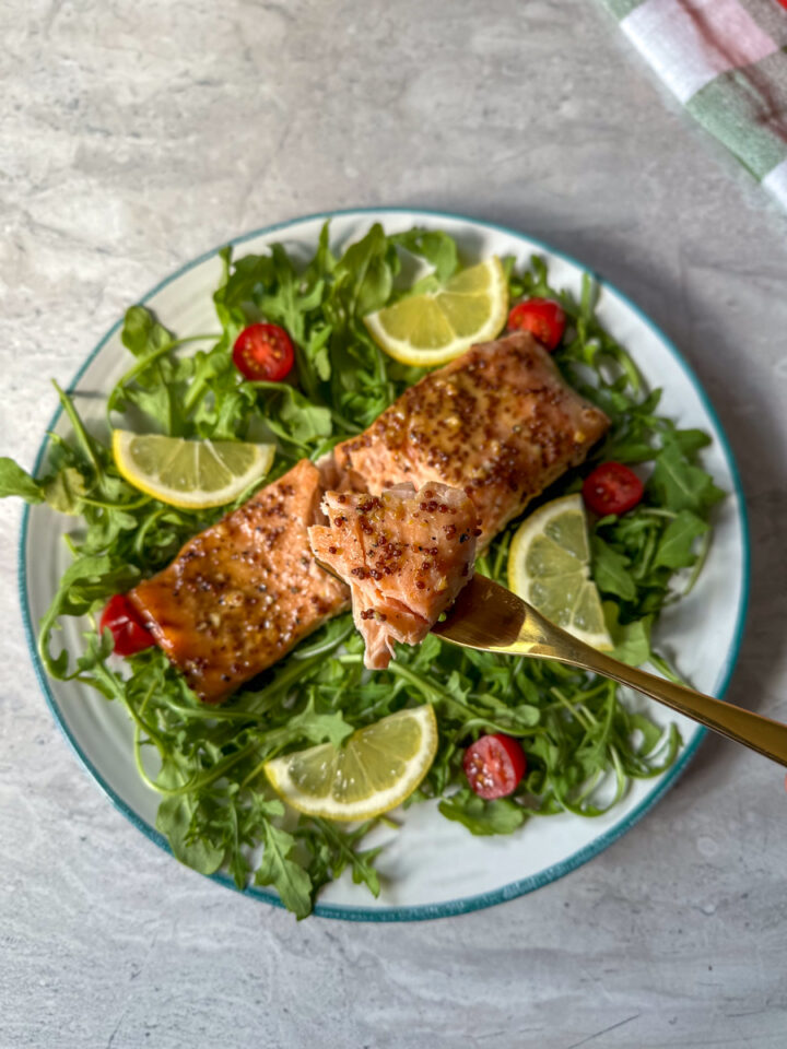 Maple Mustard Salmon Recipe - Maja's Recipes