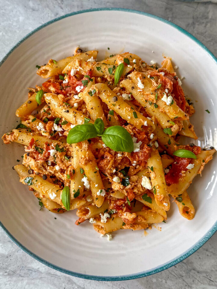 Hailey Bieber's Viral Simple Smoothie Recipe (Erewhon) - Maja's Recipes