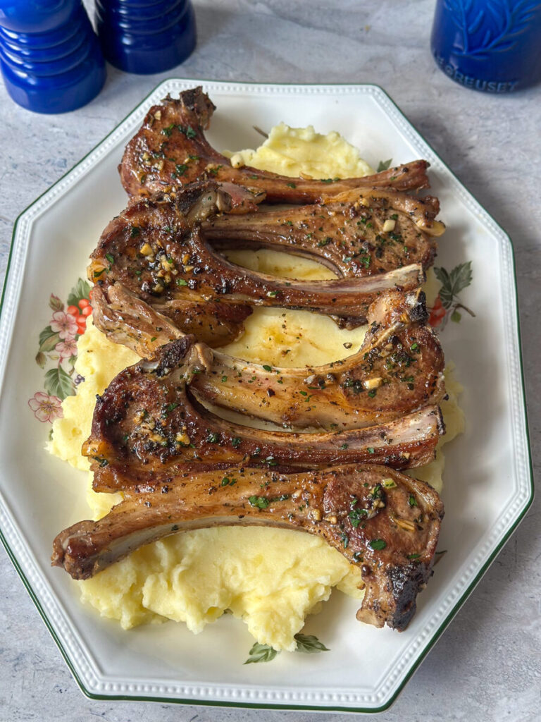 The Best Lamb Chop Recipe (with garlic and rosemary) - Maja's Recipes