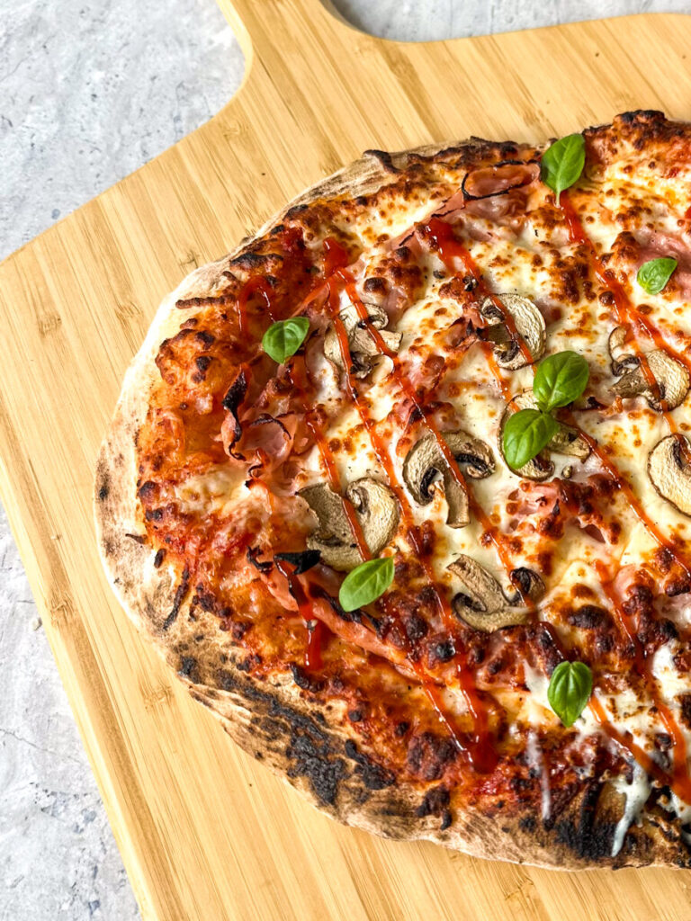 Ooni Pizza Oven Recipes for Beginner Cooks (tips) - Maja's Recipes