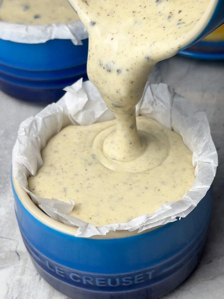 Mini Oreo Basque Cheesecake (Easy & Delicious Recipe) - Maja's Recipes