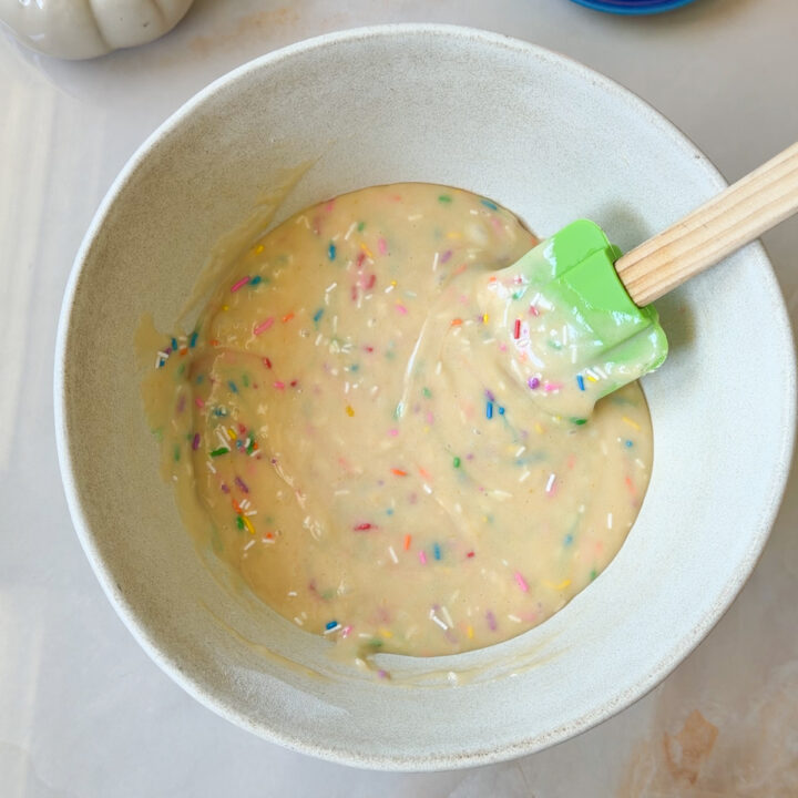 How to Make the Viral Dot Cakes (Dessert Recipe) - Maja's Recipes